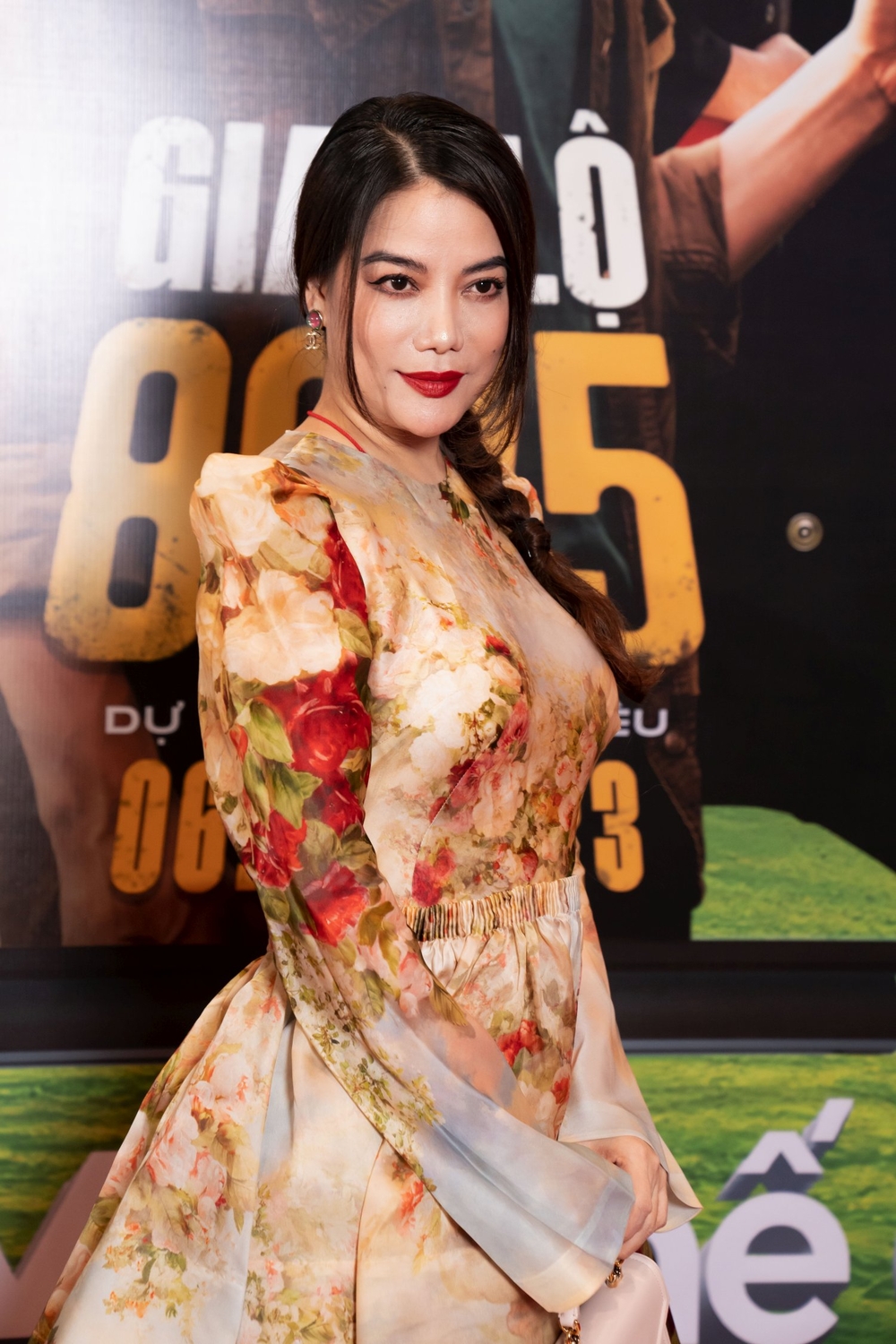 Thảm đỏ Giao Lộ 8675: Emma Le đẹp không tì vết, Isaac bùng nổ visual - Divine News