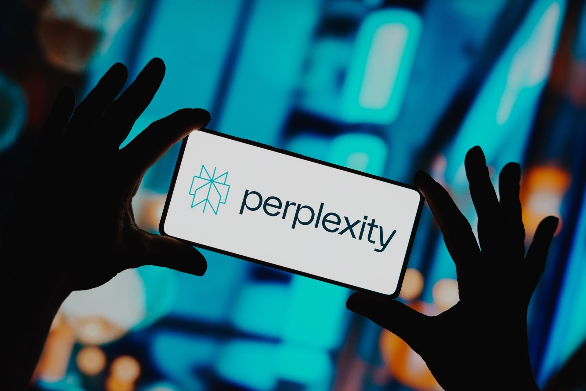 Perplexity Pro - Công cụ AI trả lời nhanh chóng và hiệu quả