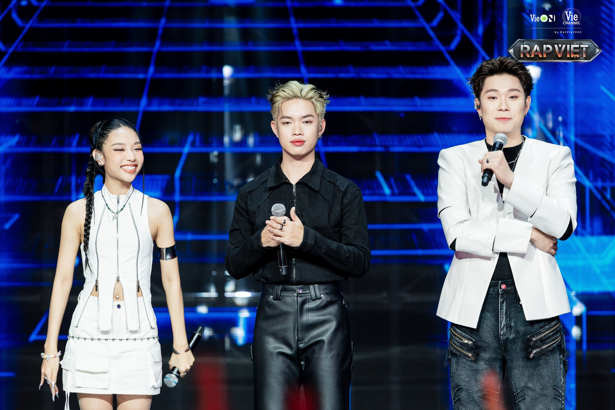 Tập 1 Rap Việt mùa 4: Những tài năng mới bùng bổ