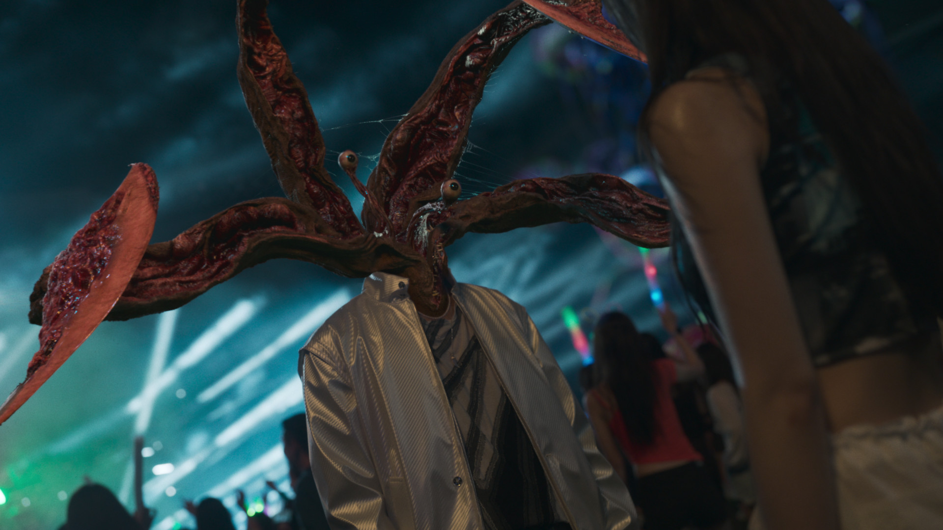 Parasyte: The Grey – Cuộc chiến sinh tồn giữa con người và ký sinh trùng